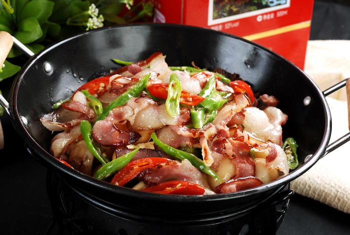 干锅美食焖锅湘菜麻辣香辣纸锅热干锅拱嘴 菜鸟图库
